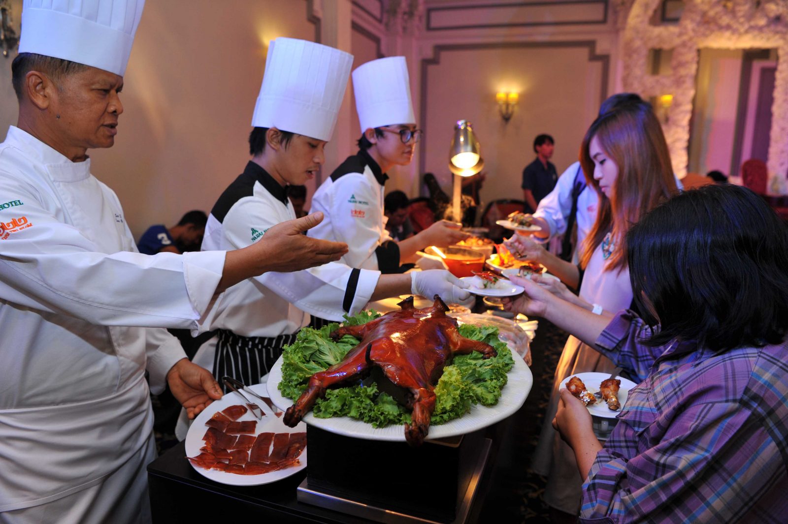 โรงแรมนารายณ์ เปิดตัว Modern Chinese Cocktail ฟิวชั่นอาหารจีนกว่า 60 ...